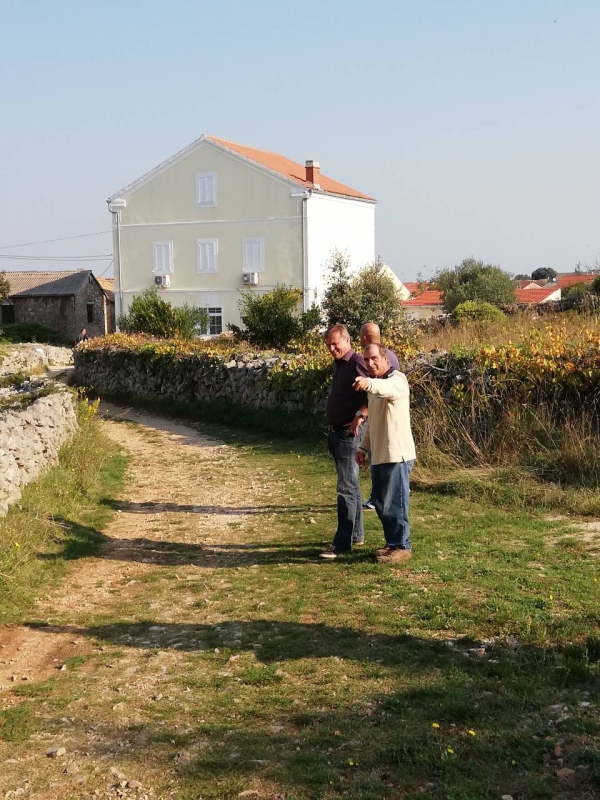 Gradonačelnik Dukić obišao otoke Olib, Silbu i Premudu | Grad Zadar ...